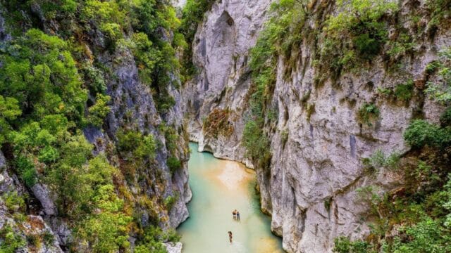 Charon, the ferryman who takes us to the realm of the dead ☠